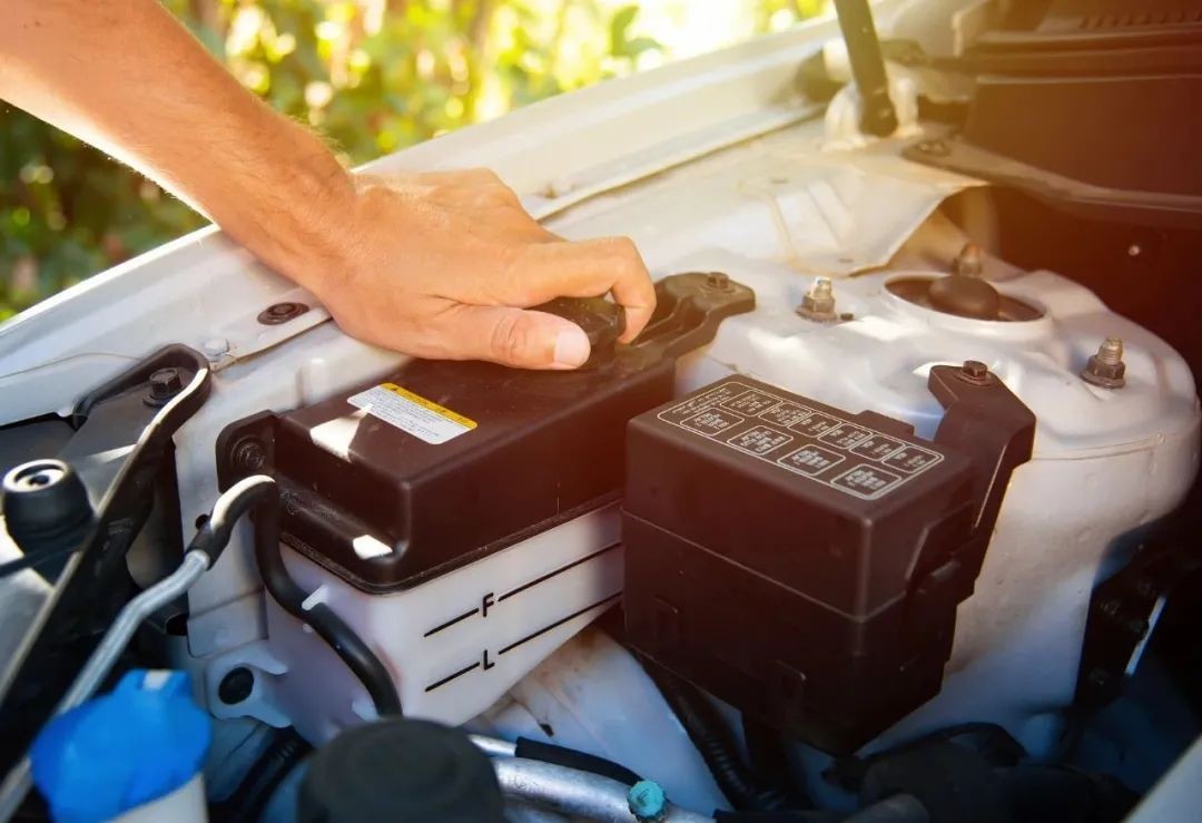 Car water tank maintenance tips - iNEWS