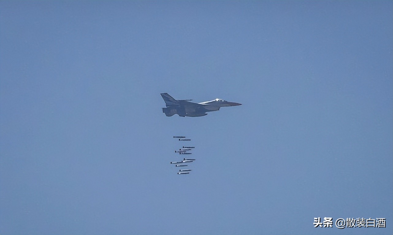 The Flanker has been in China for 30 years, with a total of nearly 800 ...