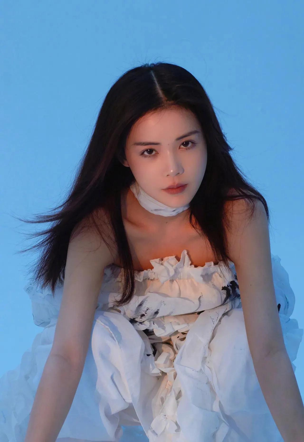 Hong Xiao is so pretty - iNEWS