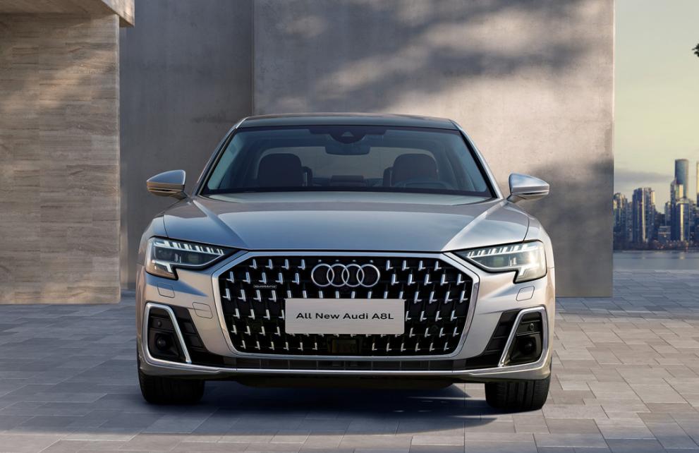 Audi A8L shocks and shines, bringing you a high-quality experience when traveling in Xiaoman - iNEWS