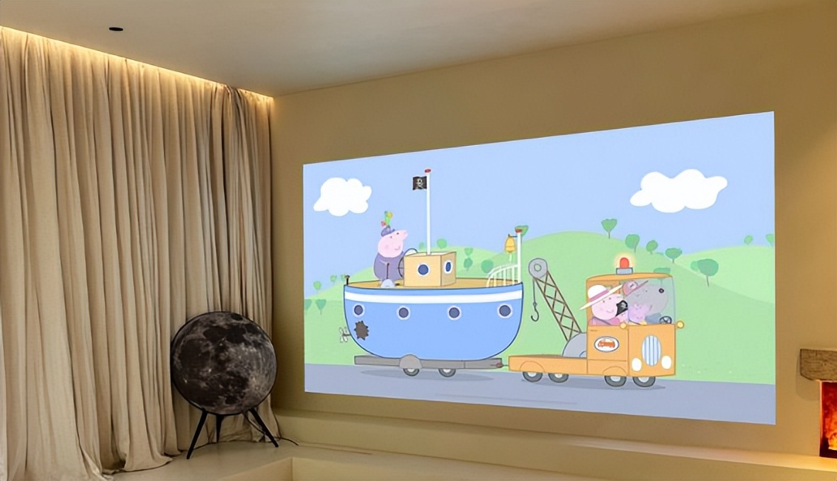 Which is the brightest projector in 2023? Dangbei X5 laser projection ...