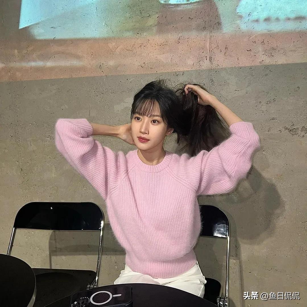 South Korean actress Wen Jiaying - iNEWS