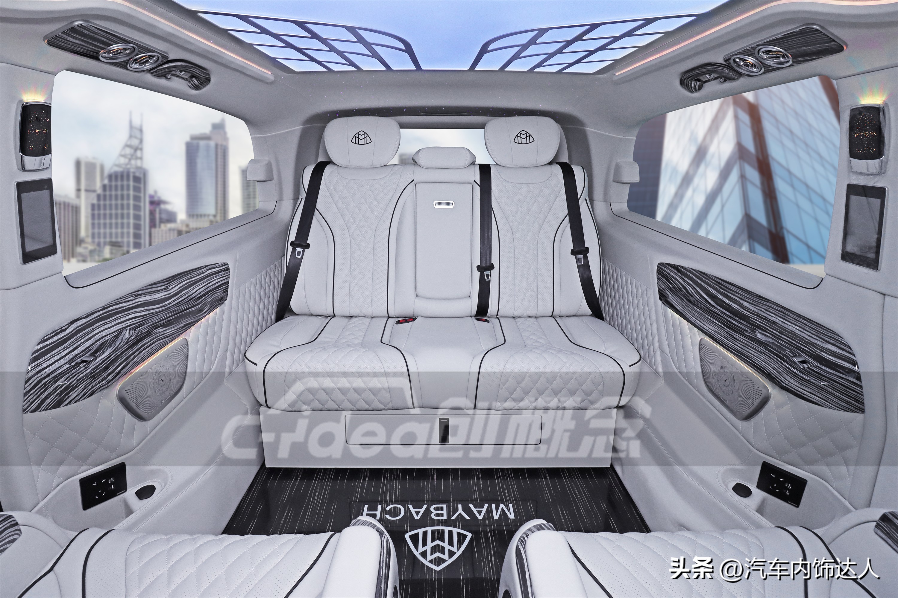 Mercedes-Benz Vito refits luxury airline seats, and the rear row is ...