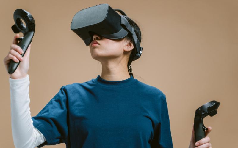 Web3D and Virtual Reality: Blurring the Lines Between Real and Digital Worlds - iMedia