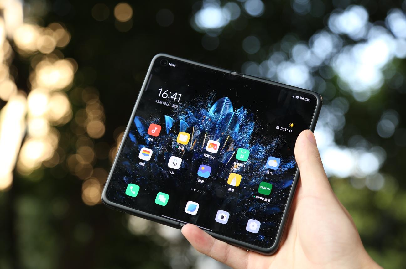 The rear camera can be flipped!The comprehensive experience of OPPO ...