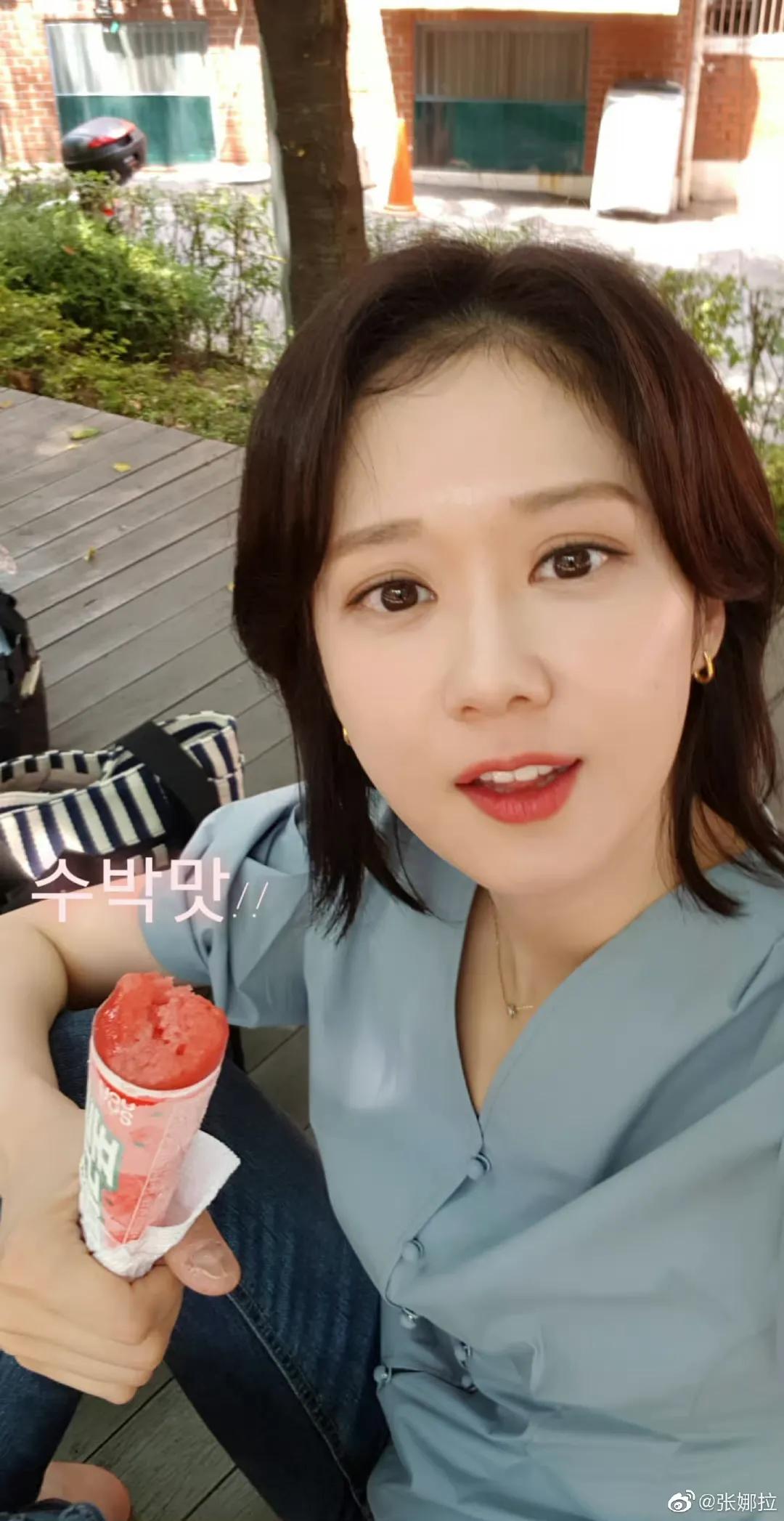 Zhang Nara, the "unruly princess" in childhood memories, officially ...