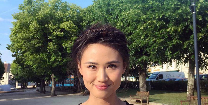 Angie Li angered netizens! Wu Jing was furious when he spoke English ...