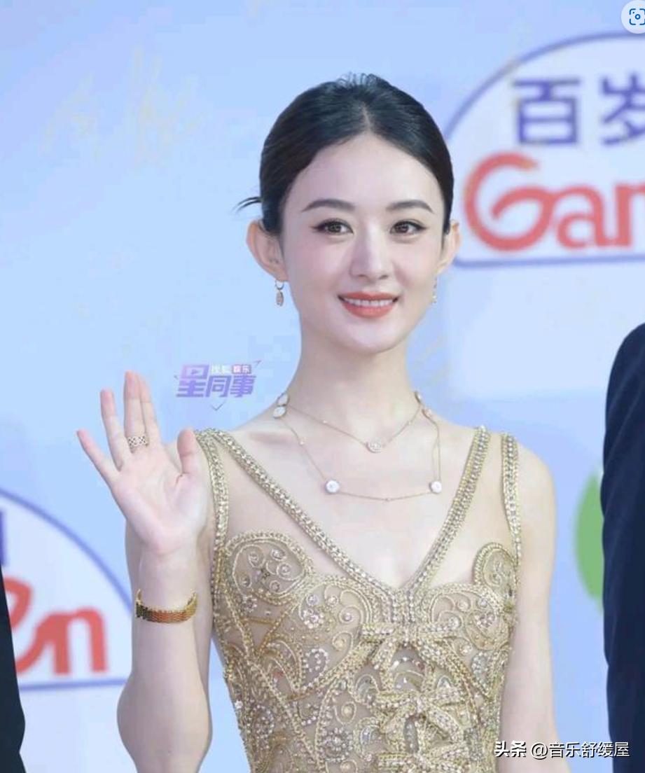 Zhao Liying's Magnolia red carpet has a super sweet smile, the golden ...