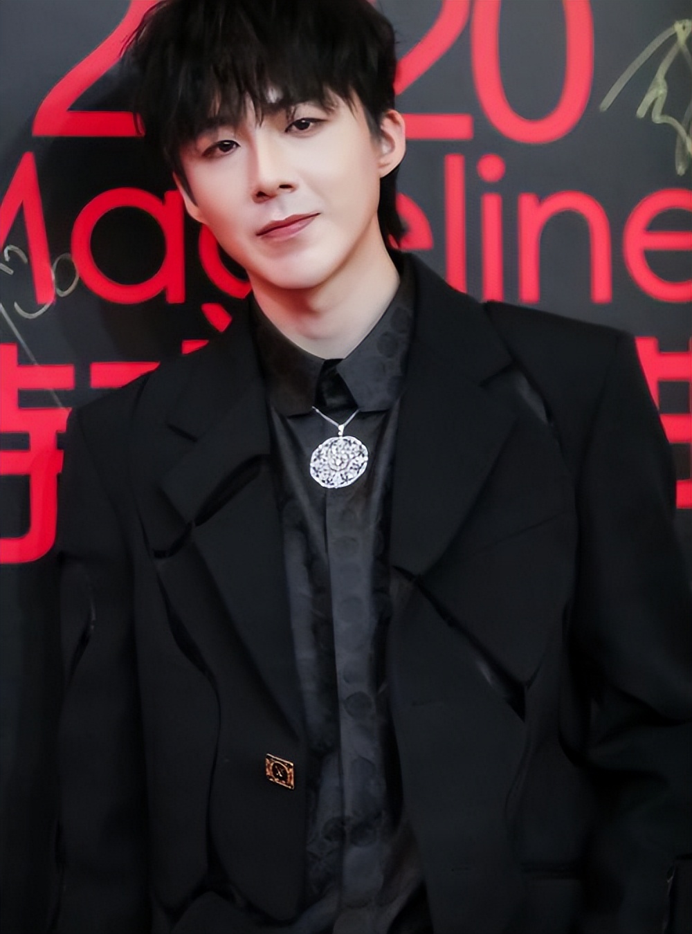 Zhu Zhu has a strong personality, Liu Yuning has resources, and Liu ...