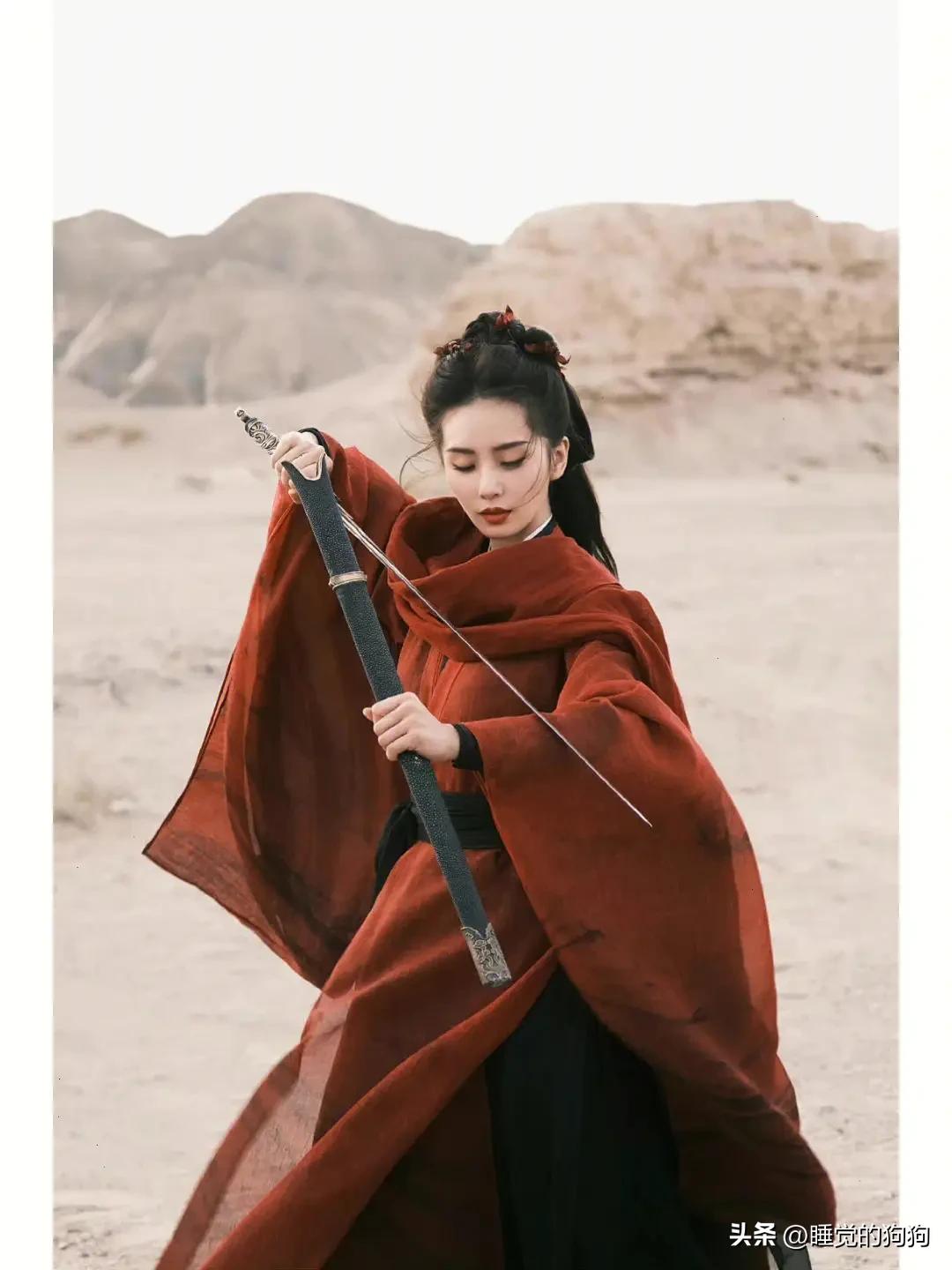 "One Thought of Guanshan" Liu Shishi and Ren Ruyi are the most sassy ...