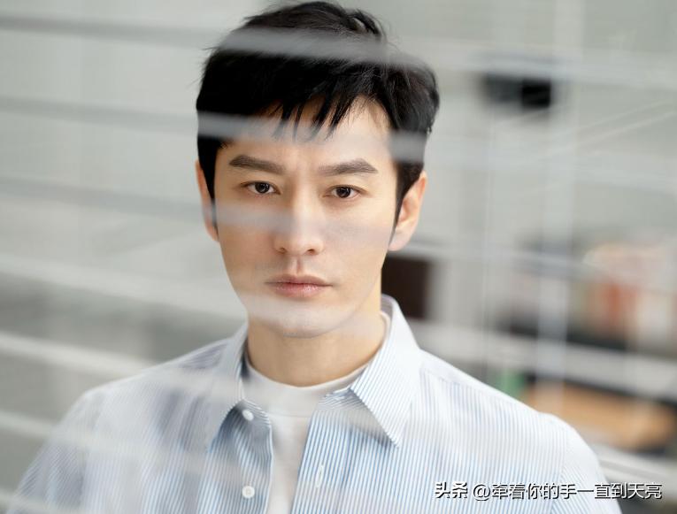 Huang Xiaoming's real height exposed! - iMedia