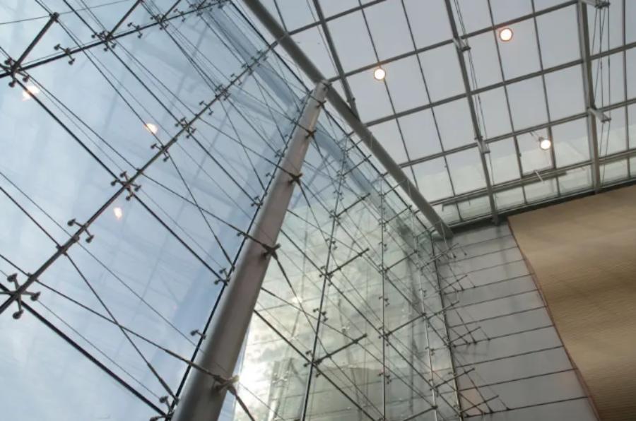 Point-supported glass curtain wall panel matters needing attention - iNEWS