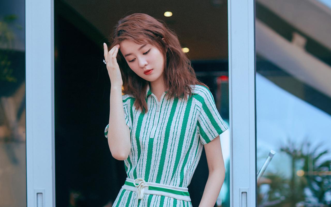 [Small Gossip] Wang Hedi Yang Mi Li Xian Qiao Xin Bai Yu Tong Mengshi ...