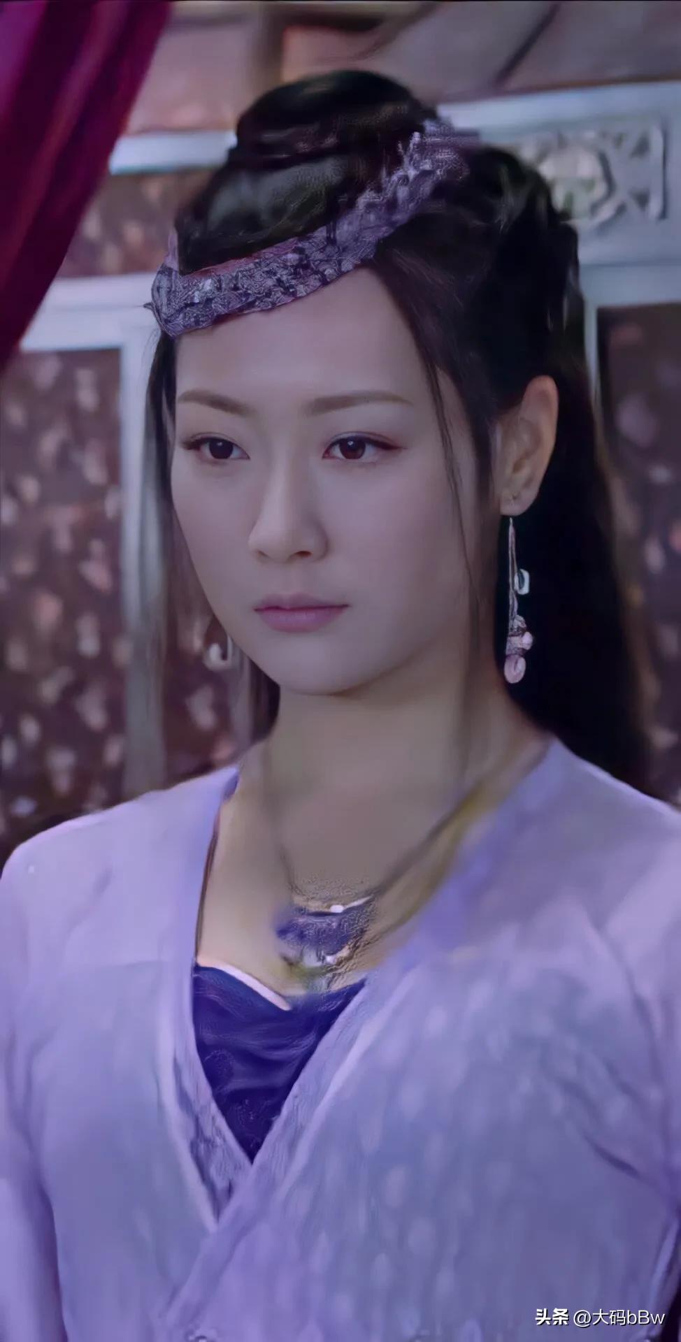 Bai Bing's temperament is Feifan!High-end stunning, worthy of being one ...