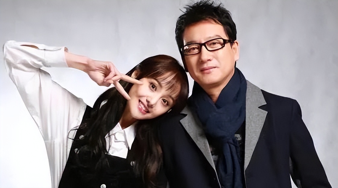 From a princess to a lunatic, from an angel to a devil, Zheng Shuang ...