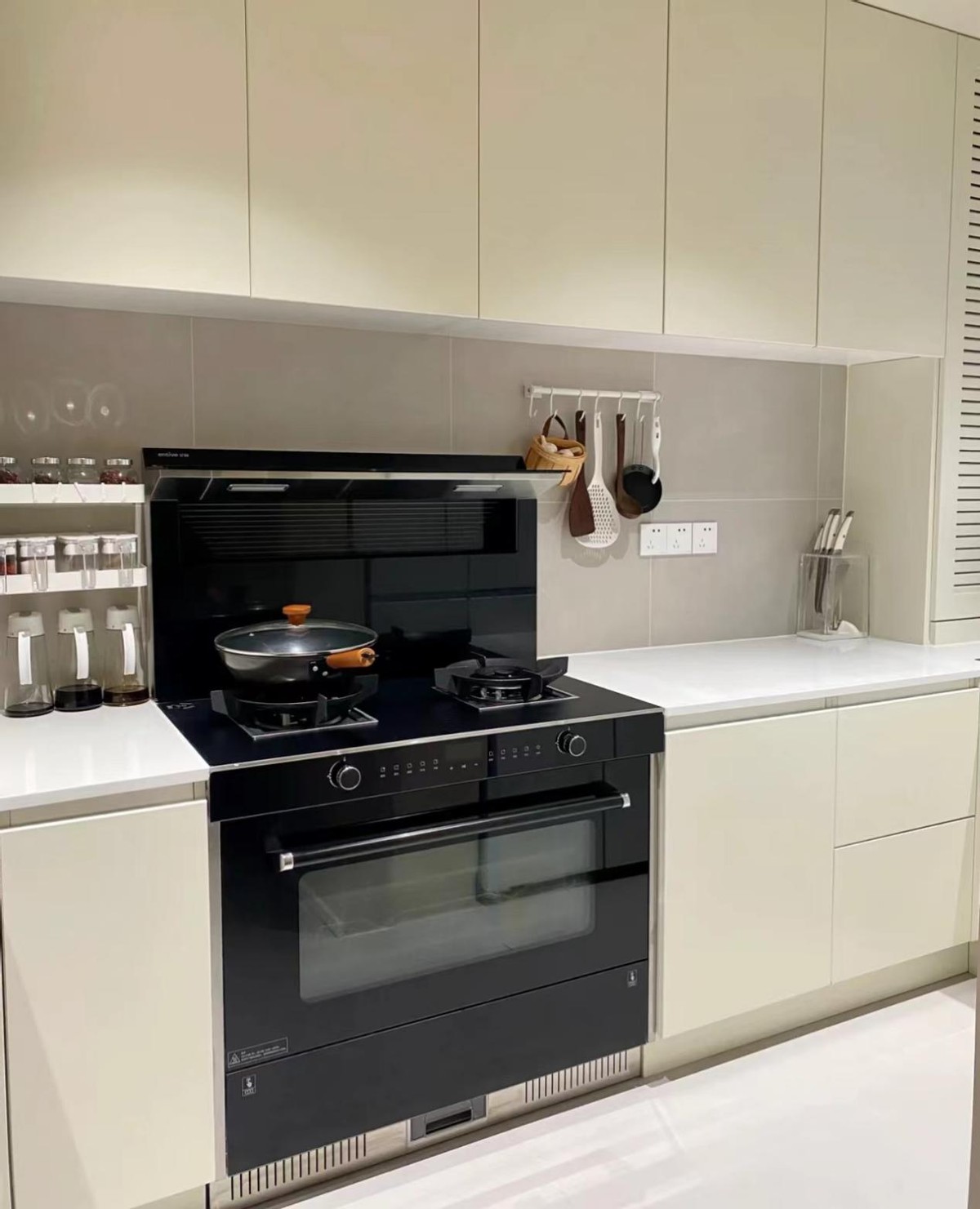 The integrated stove is so good, why can't it work with hoods and ...