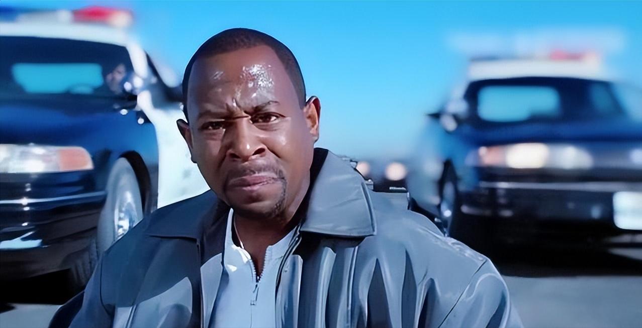 What thoughts does "Stupid Detective" convey to the audience by telling ...