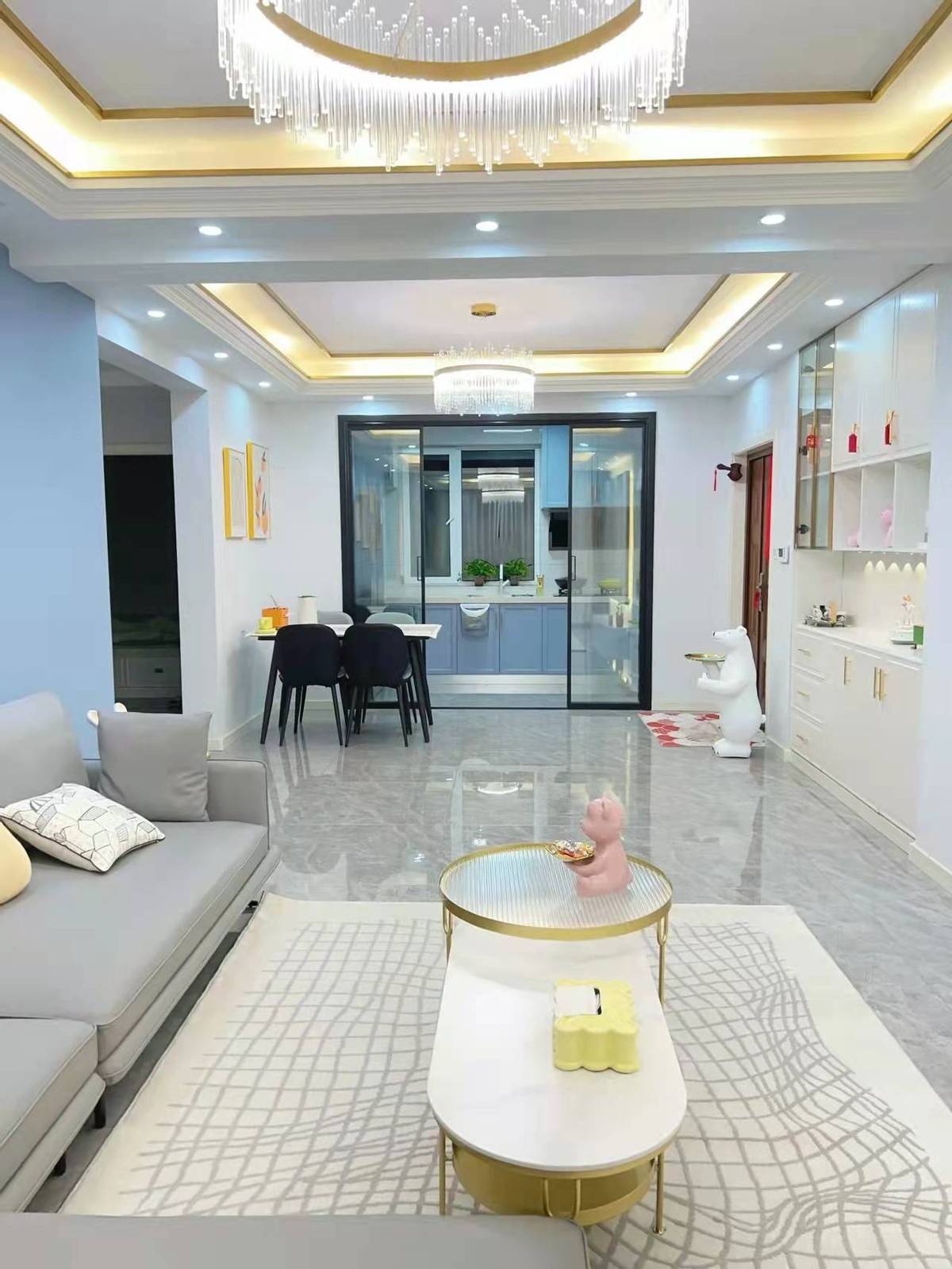 Decoration is a "bottomless pit", these 8 places are a waste of money ...