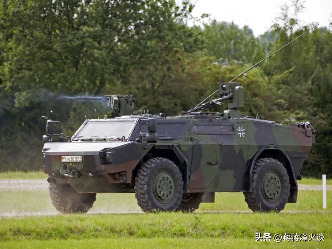 The fennec fox reconnaissance vehicle has come to Ukraine! Using 4X4 ...