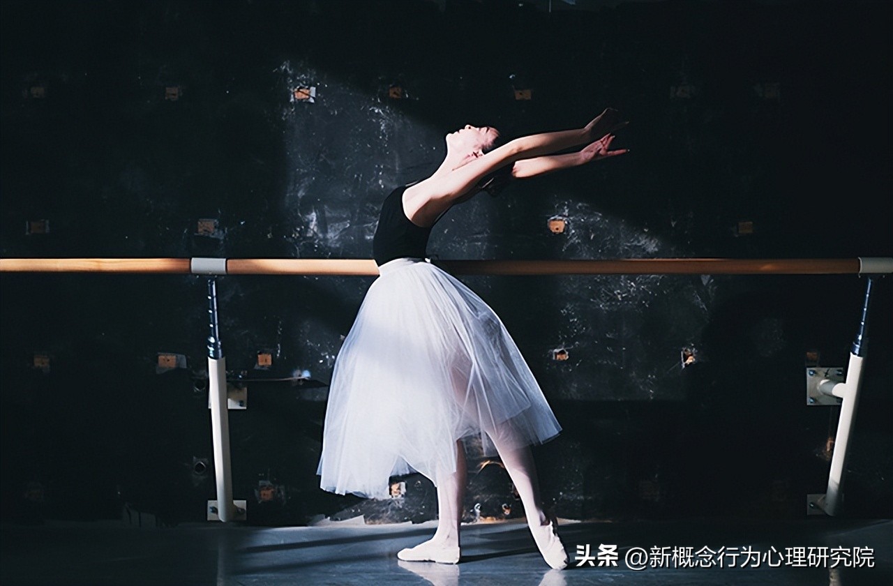 Dancing may relieve depression symptoms, is it true? - iNEWS