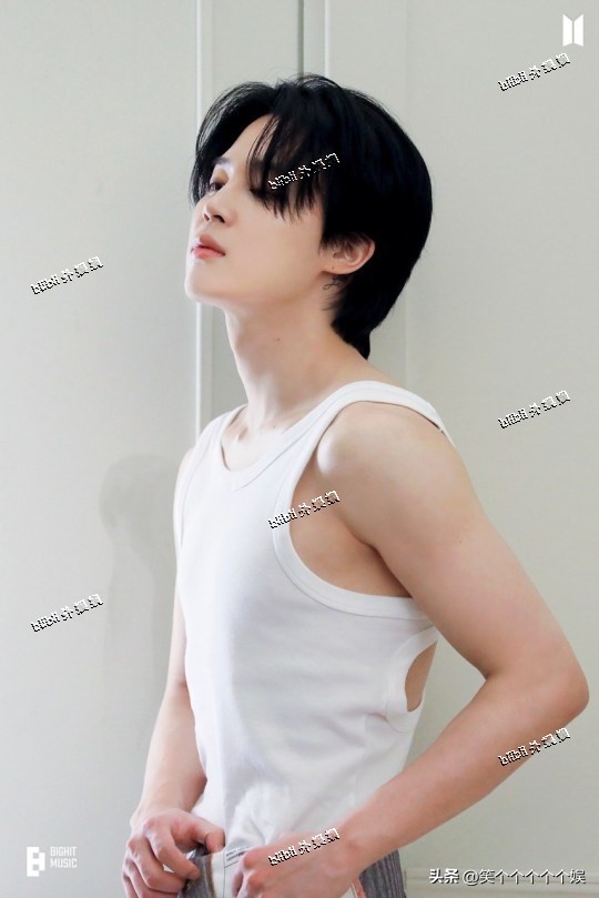 Japanese fans voted male idols who fit vests, BTS Jimin ranked first ...