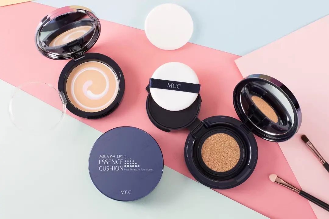 Chinese Beauty Showdown on Qixi Festival - iNEWS