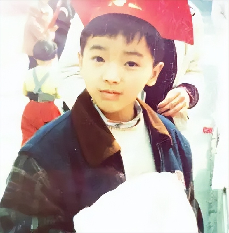 Hua Chenyu revealed that his mother was suffering from cancer. He was very happy to accompany ...