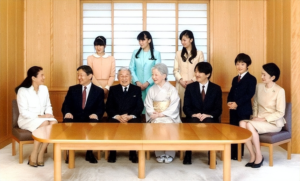 How perverted is the Japanese royal family?In order to preserve the ...