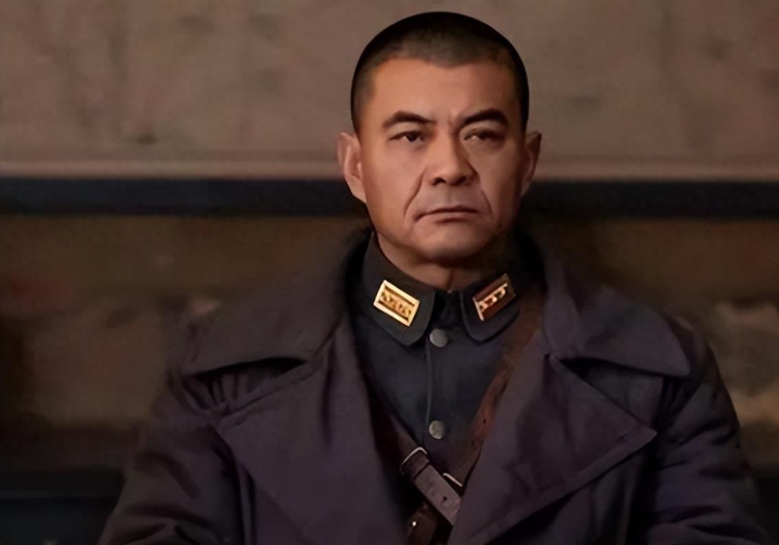 Wang Xinjun is also the same flesh and blood. When you compare the son of his ex-wife and the ...