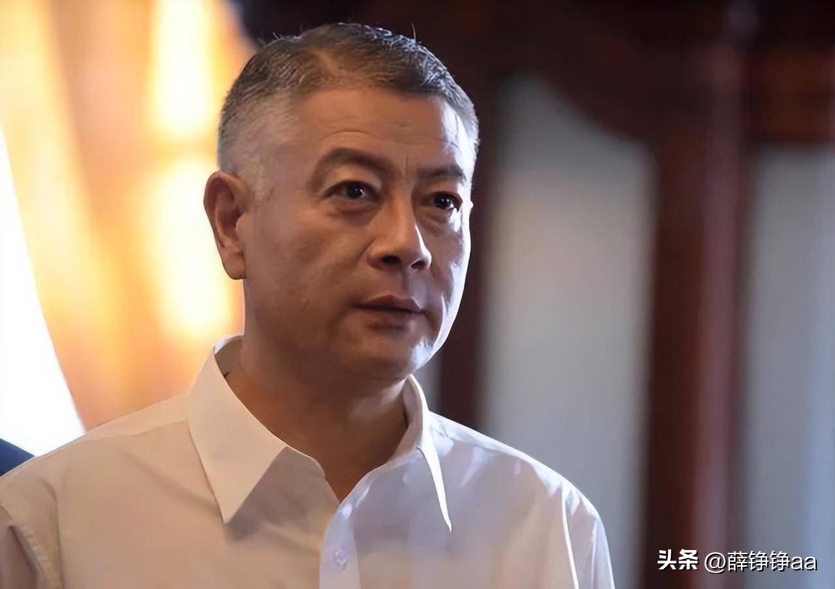 Actor Wu Gang: After divorcing Zhao Ying, he is still single at the age ...