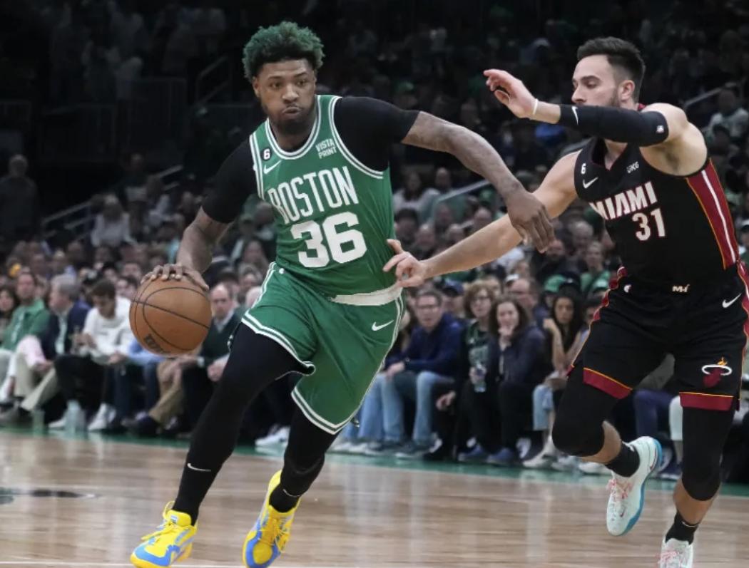 21+11, 21+2! Tatum stopped losing his temper, Brown gave up his ...