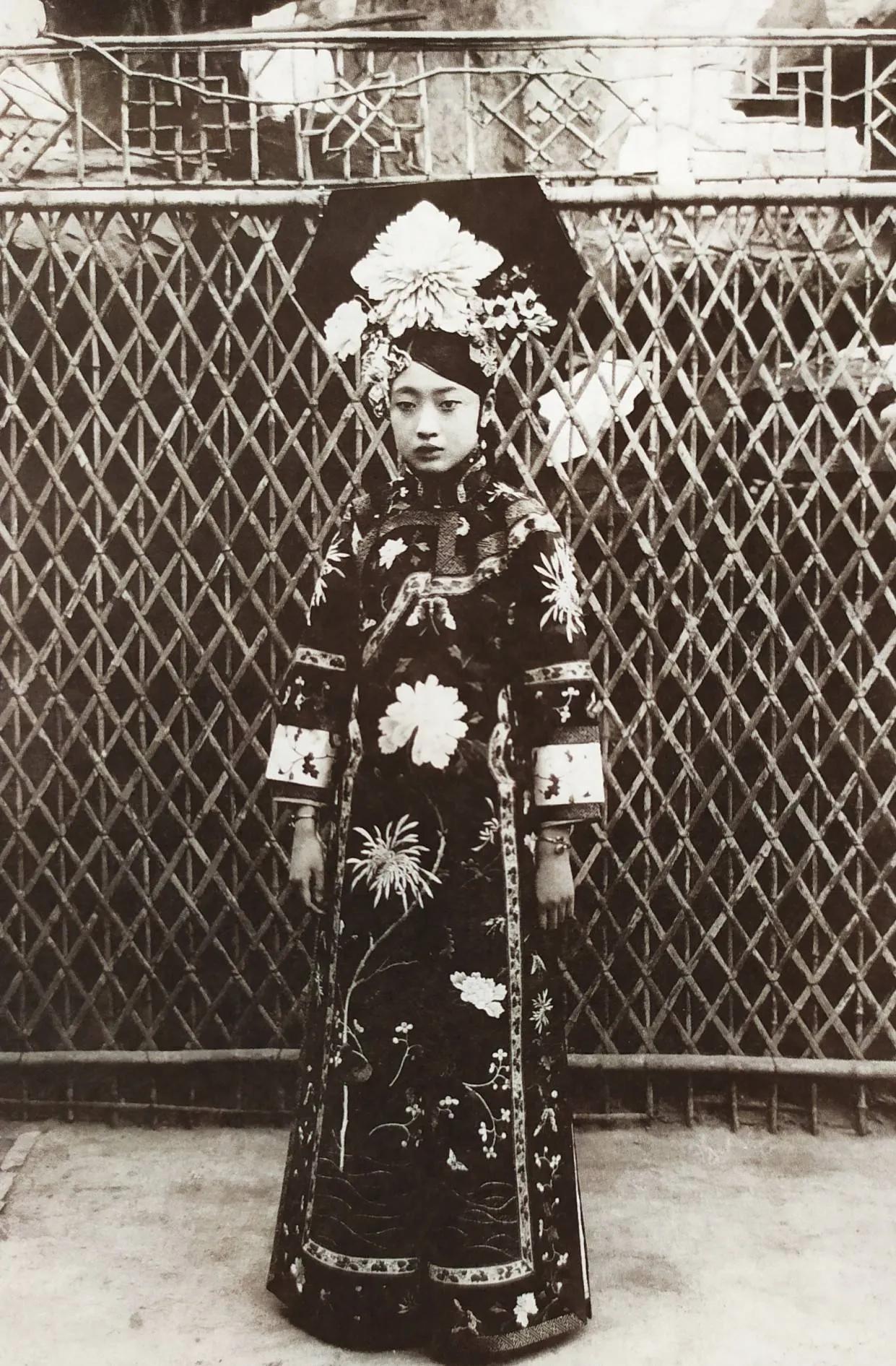 The Last Empress of China - Wanrong - iNEWS