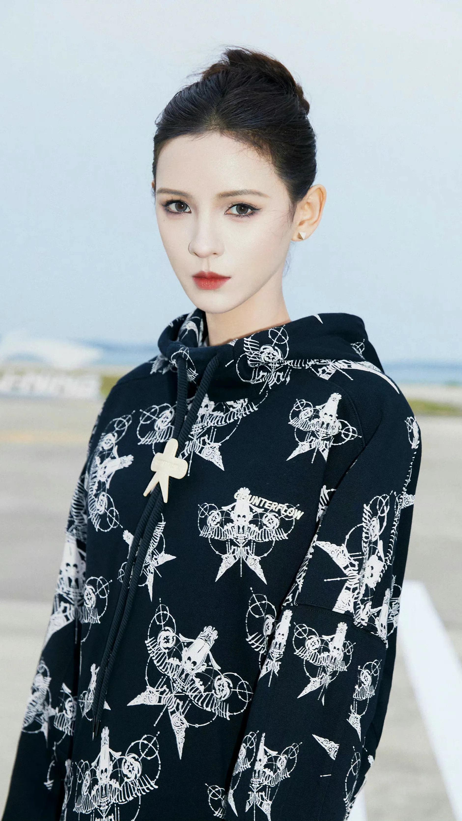 Zhang Yuxi's beautiful wallpaper (3) - iNEWS