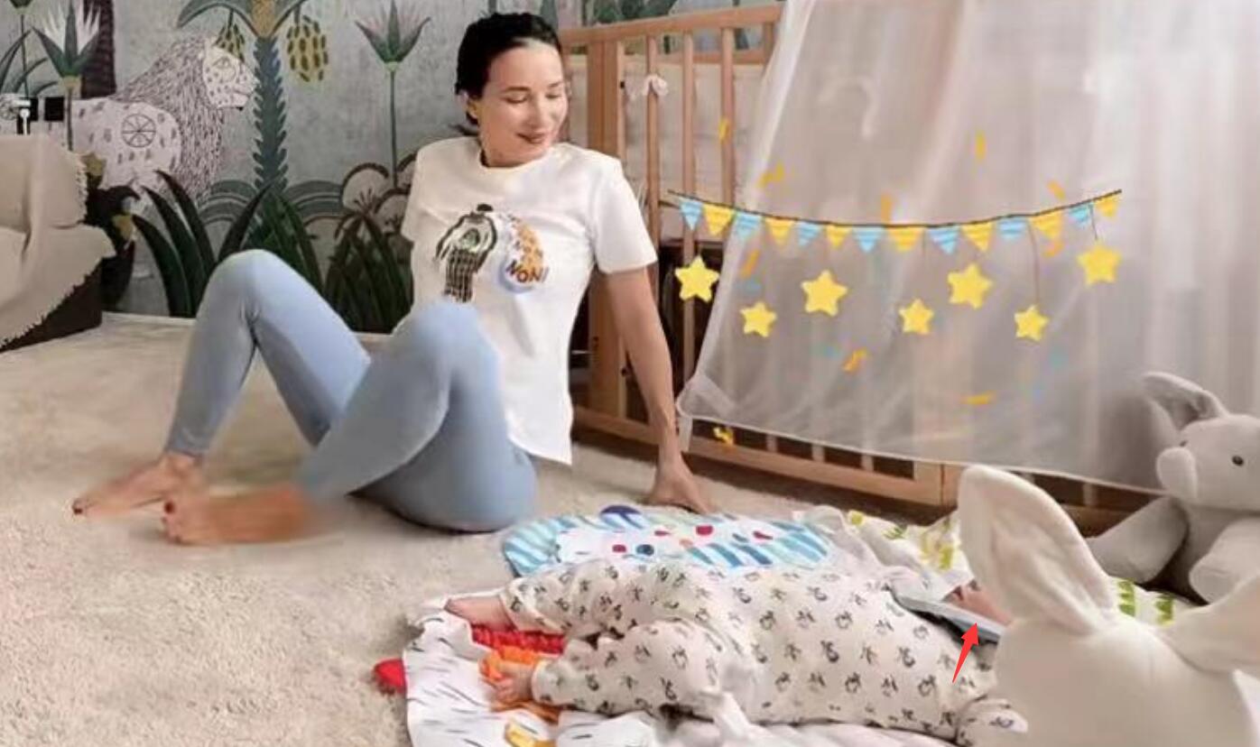 Han Geng's wife posted a video, the side face of her 5-month-old mixed ...