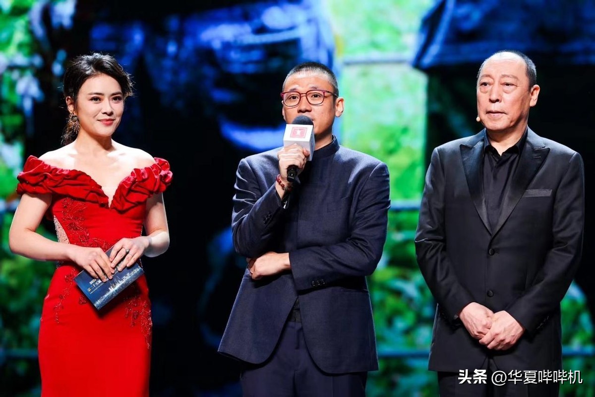 Mesozoic hosts are blooming! Chen Chen, Bai Yulan's host was praised ...