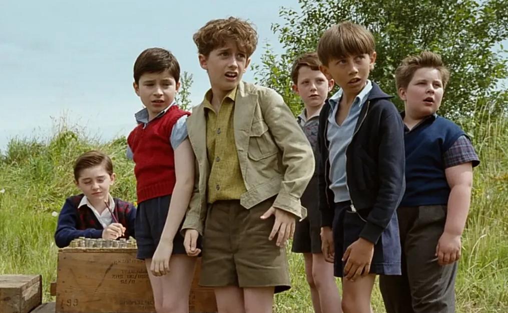 "The Rascals in Paris" directed by Claude Chimay has become a classic ...