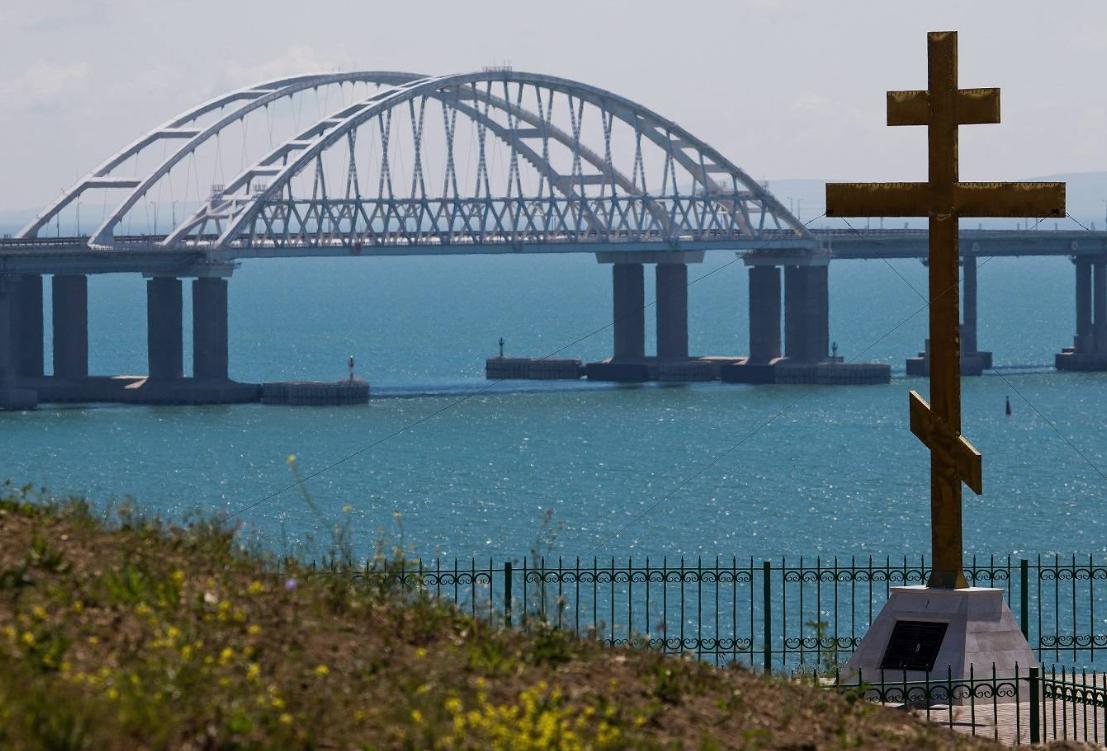 The Crimea Bridge was bombed again, and Putin made a cruel remark - iNEWS