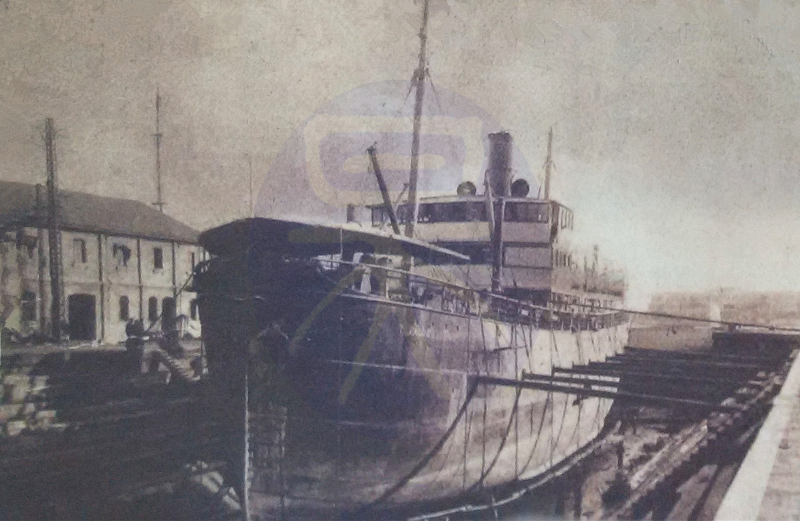 Old photos of Jiangnan Shipyard: China's first 10,000-ton ship was born ...