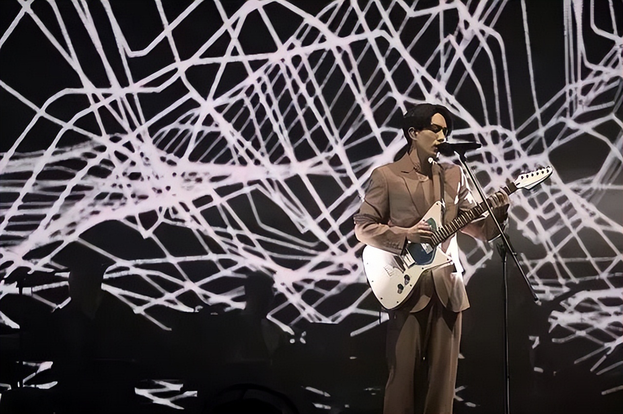 Yoga Lin's idol world tour, a feast of laughter and surprises - iNEWS