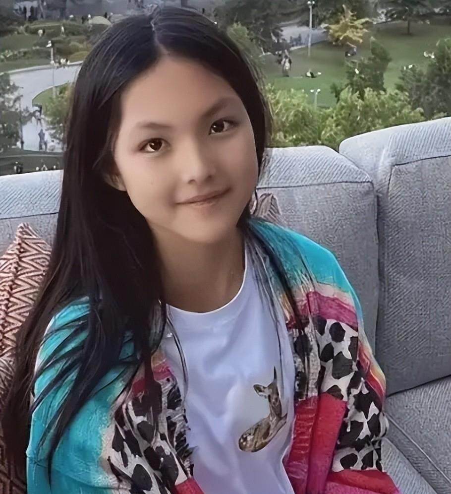 There is so much love in youth! Wang Shiling suspected of spending ...