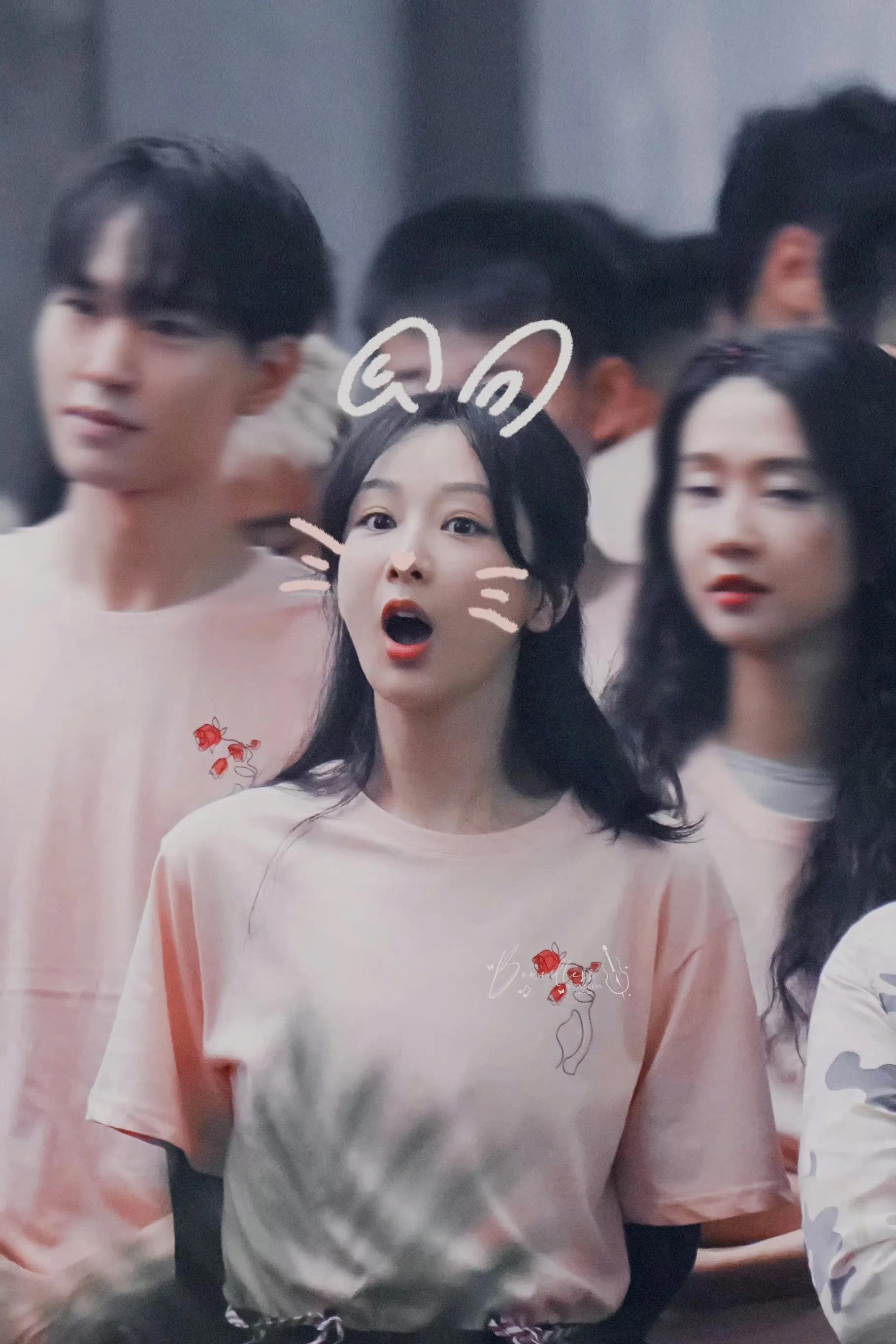 Yang Zi, Xu Kai and Cheng Huan Ji start filming and Feng Xing's first full-staff stills Bai ...