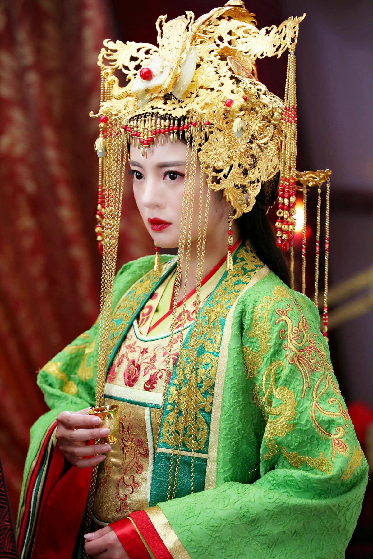 An Yixuan in "The World of Dugu" depicts the domineering and daring to ...