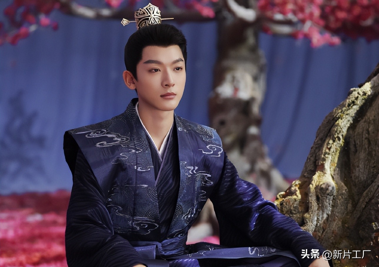 The more ruthless the eyes, the more stable the acting skills, the ...