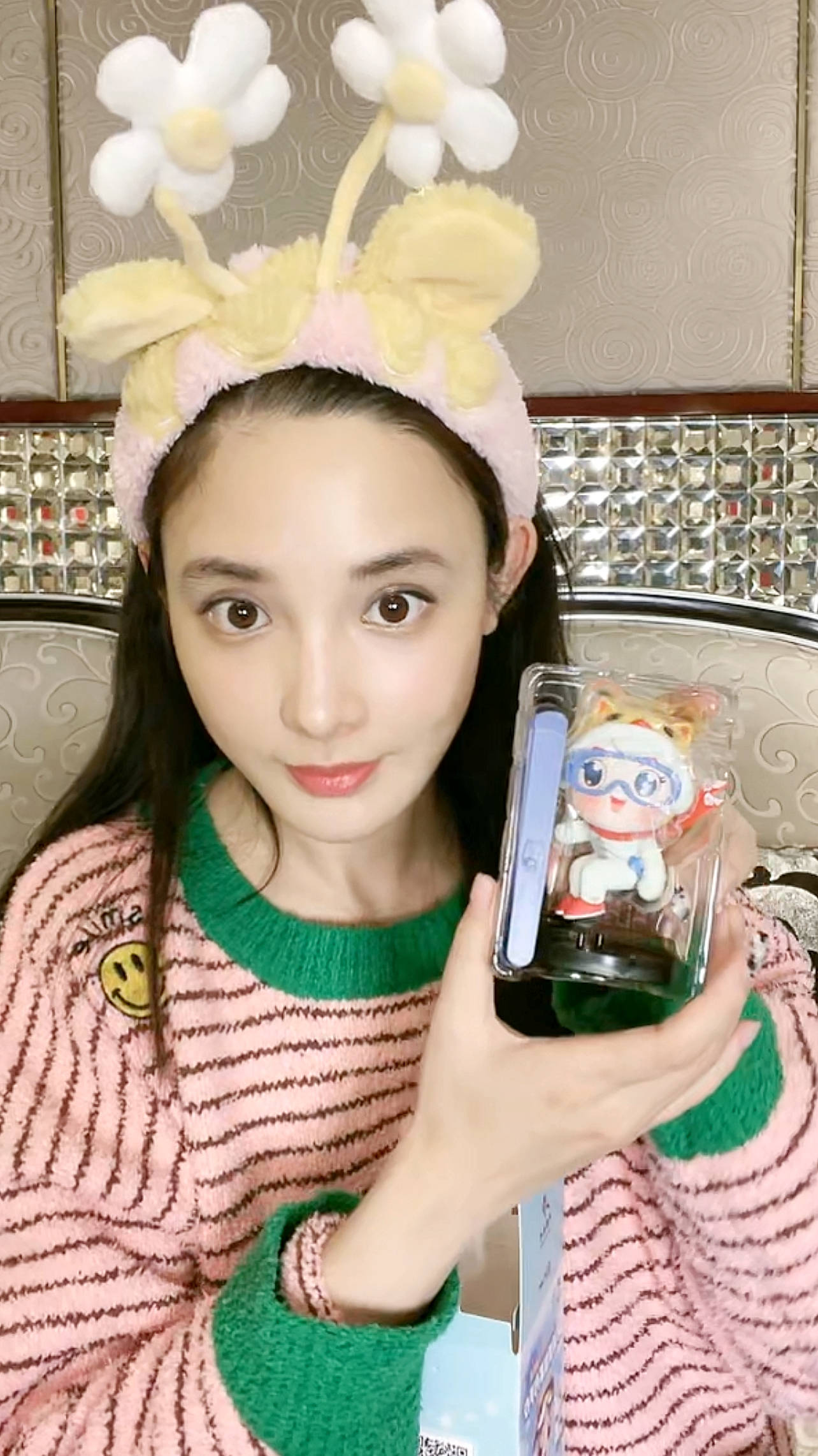 Peng Xiaoran's new play "The Name of Ice and Snow" is live broadcast ...