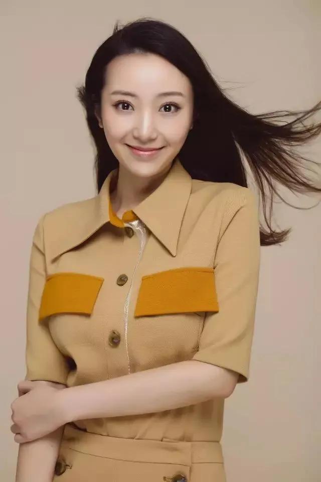 Beautiful pictures of Liu Yujin - iNEWS