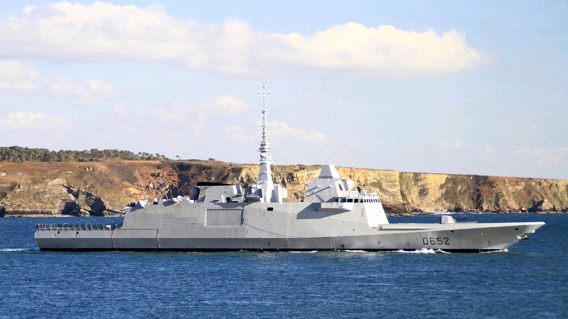 The French "Aquitaine" class frigate of the 14th World Frigate Cruise ...