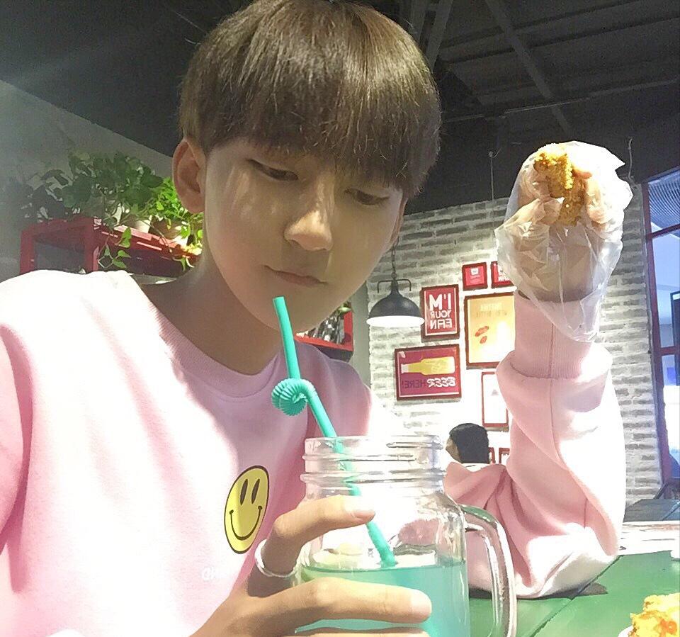 Internet celebrity Li You admitted to successfully transgender, and ...