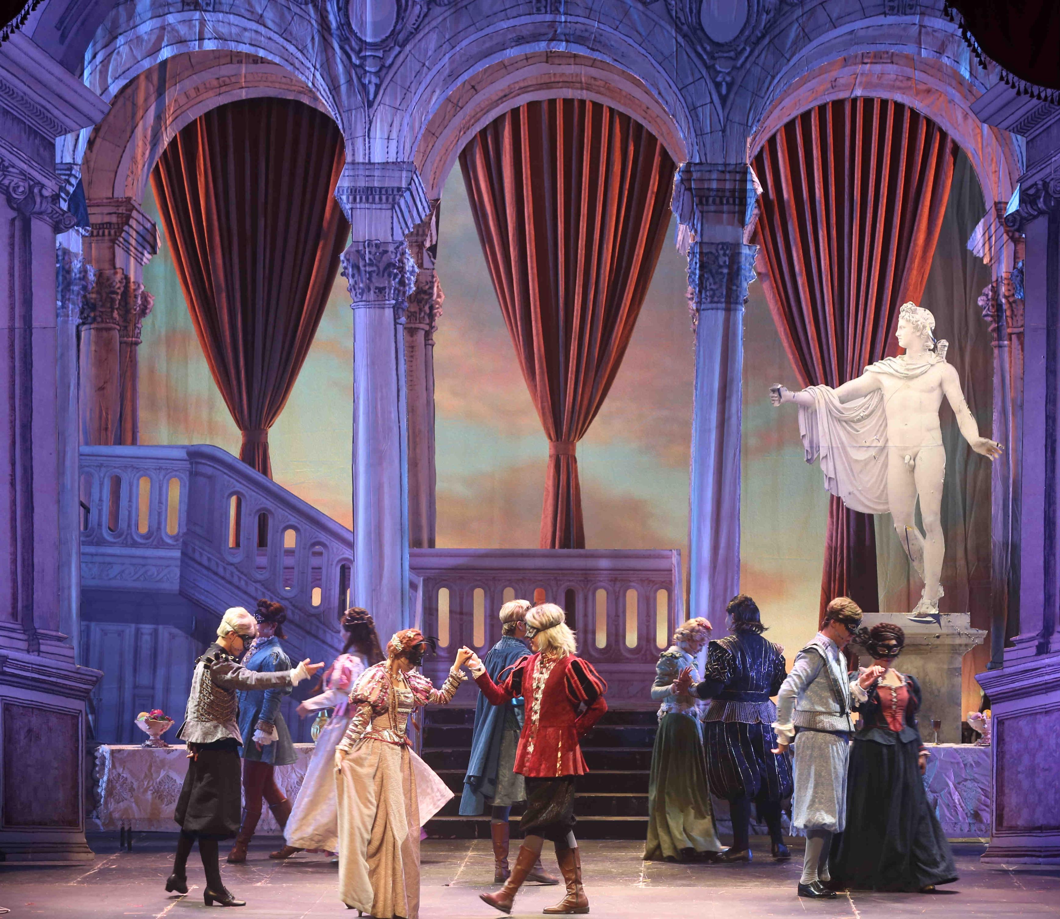 A Brief Analysis of Shakespeare's Dramatic Structure and Character ...