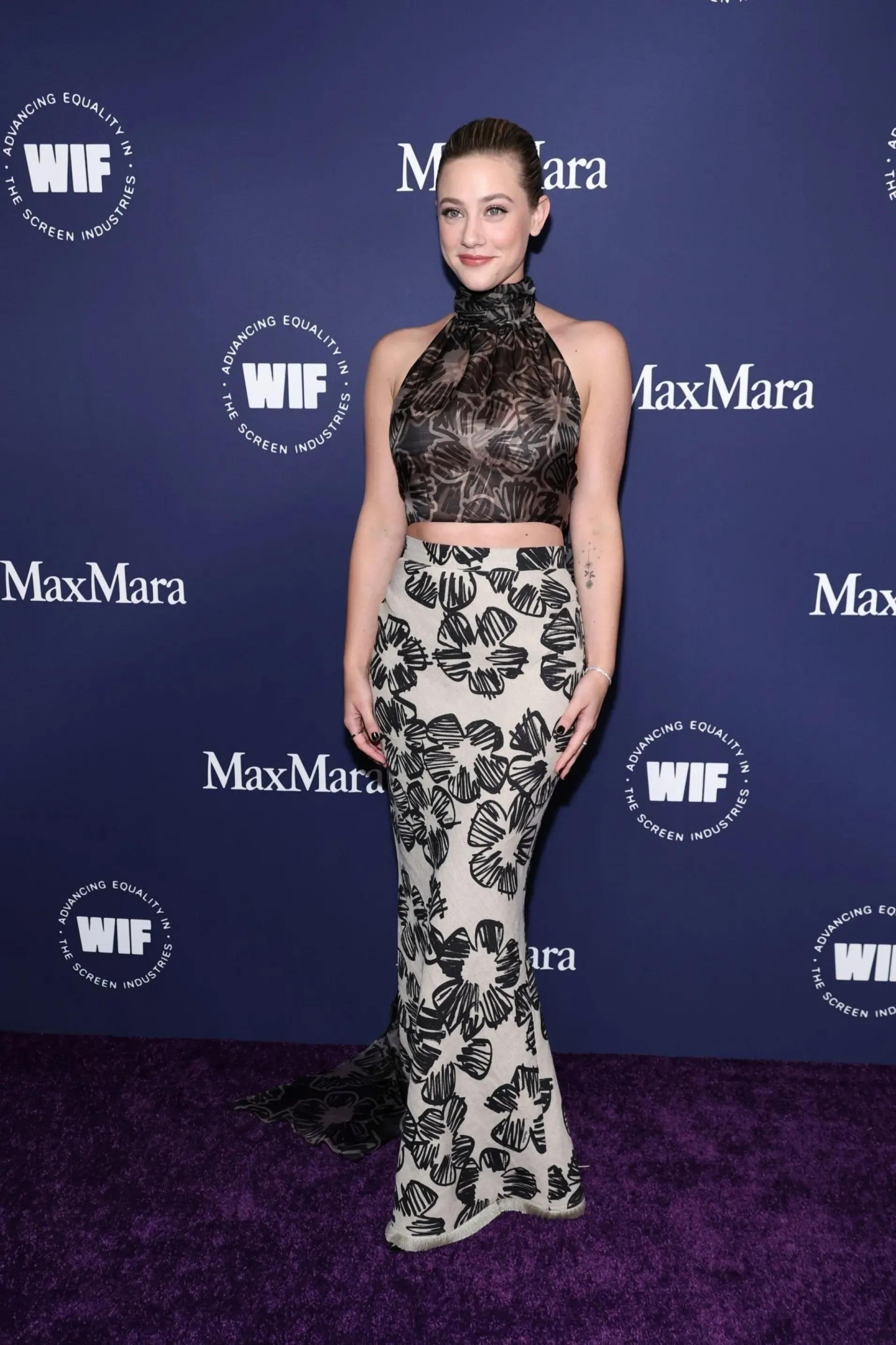 European and American entertainment beauty Lili Reinhardt - iNEWS