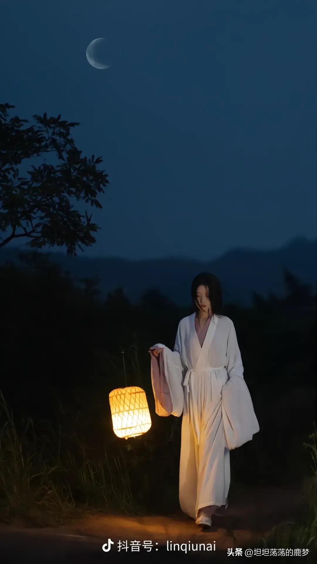 Hanfu night scene - iNEWS